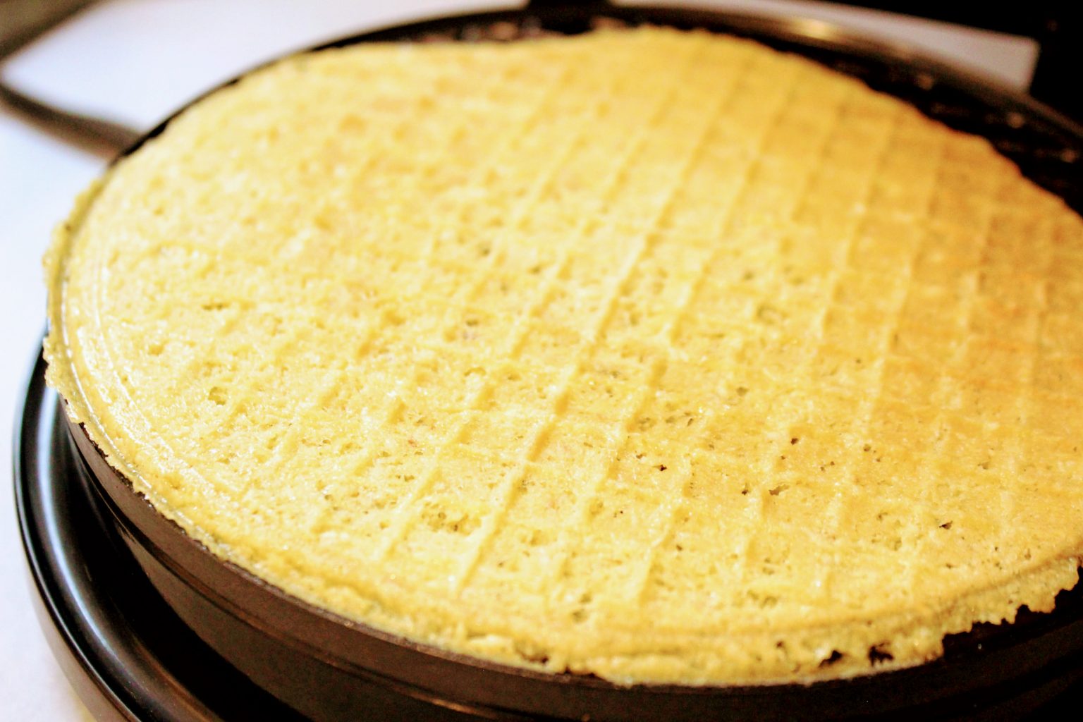 Keto Waffle Cones - Almond Flour, GF, Low Carb, Keto Ice Cream Cones